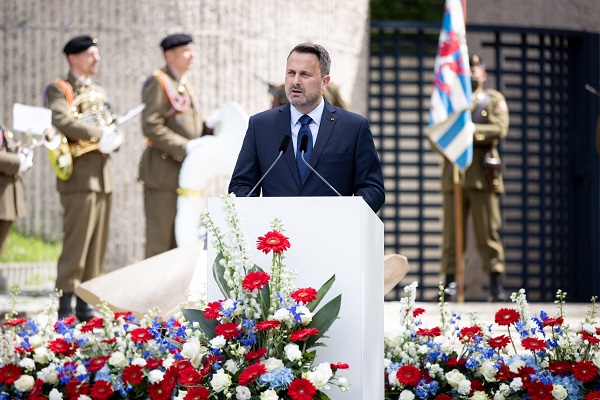 Xavier Bettel Quotes Bill Gates: Microsoft Co Founder Bill Gates