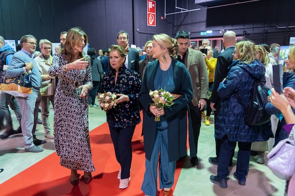 Thousands Flock to International Bazaar to Eat, Drink & Shop for Good Cause