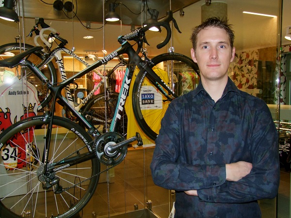 Andy Schleck Cycles to Open Tomorrow, Friday 5 February